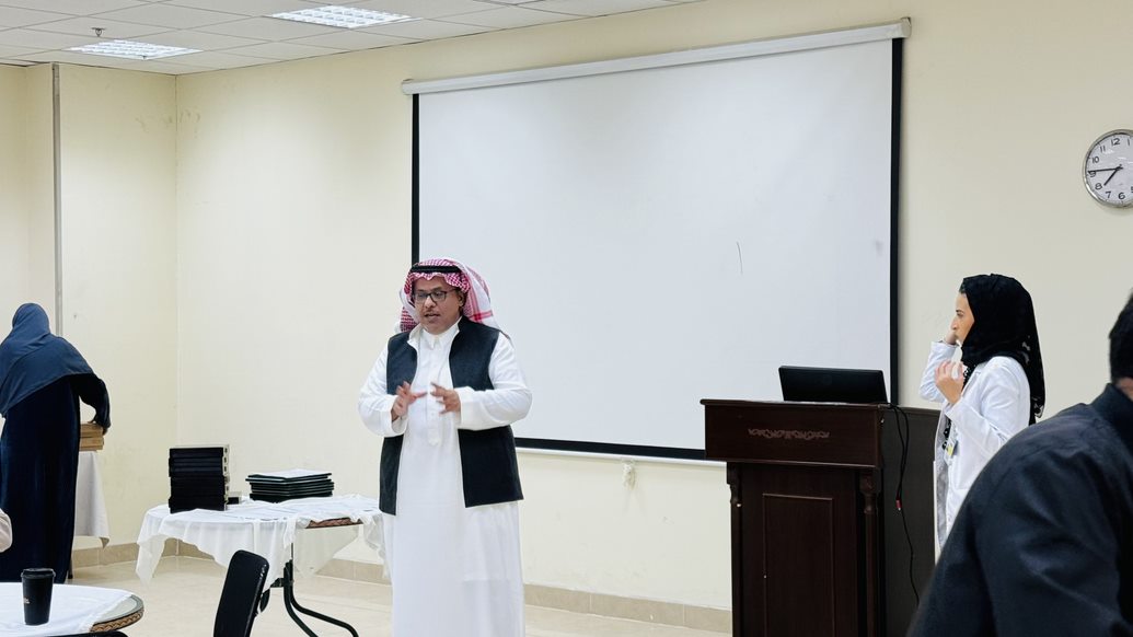 "Vision College in Riyadh celebrates the accreditation of the Advanced ...
