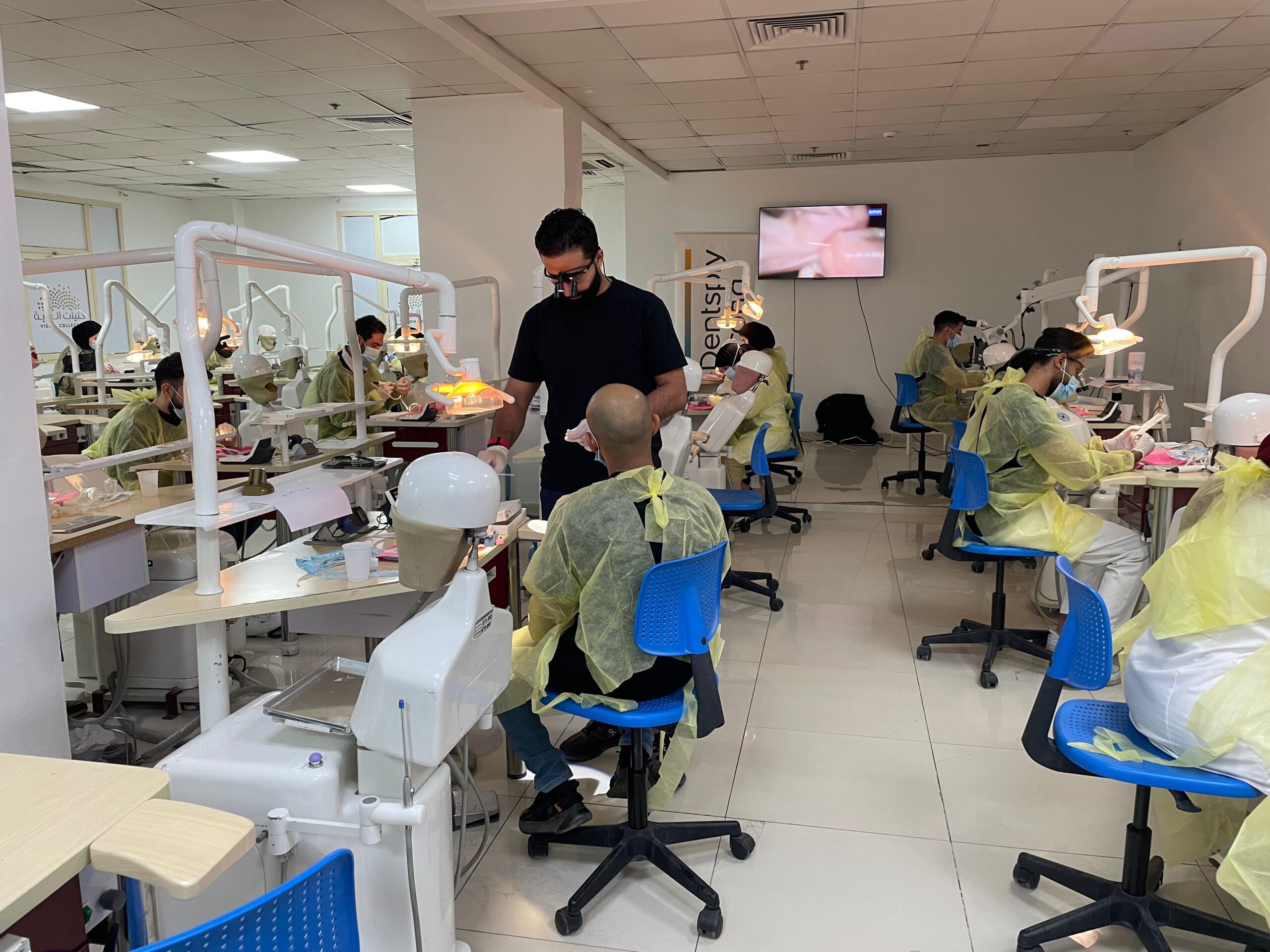 Home - كليات الرؤية